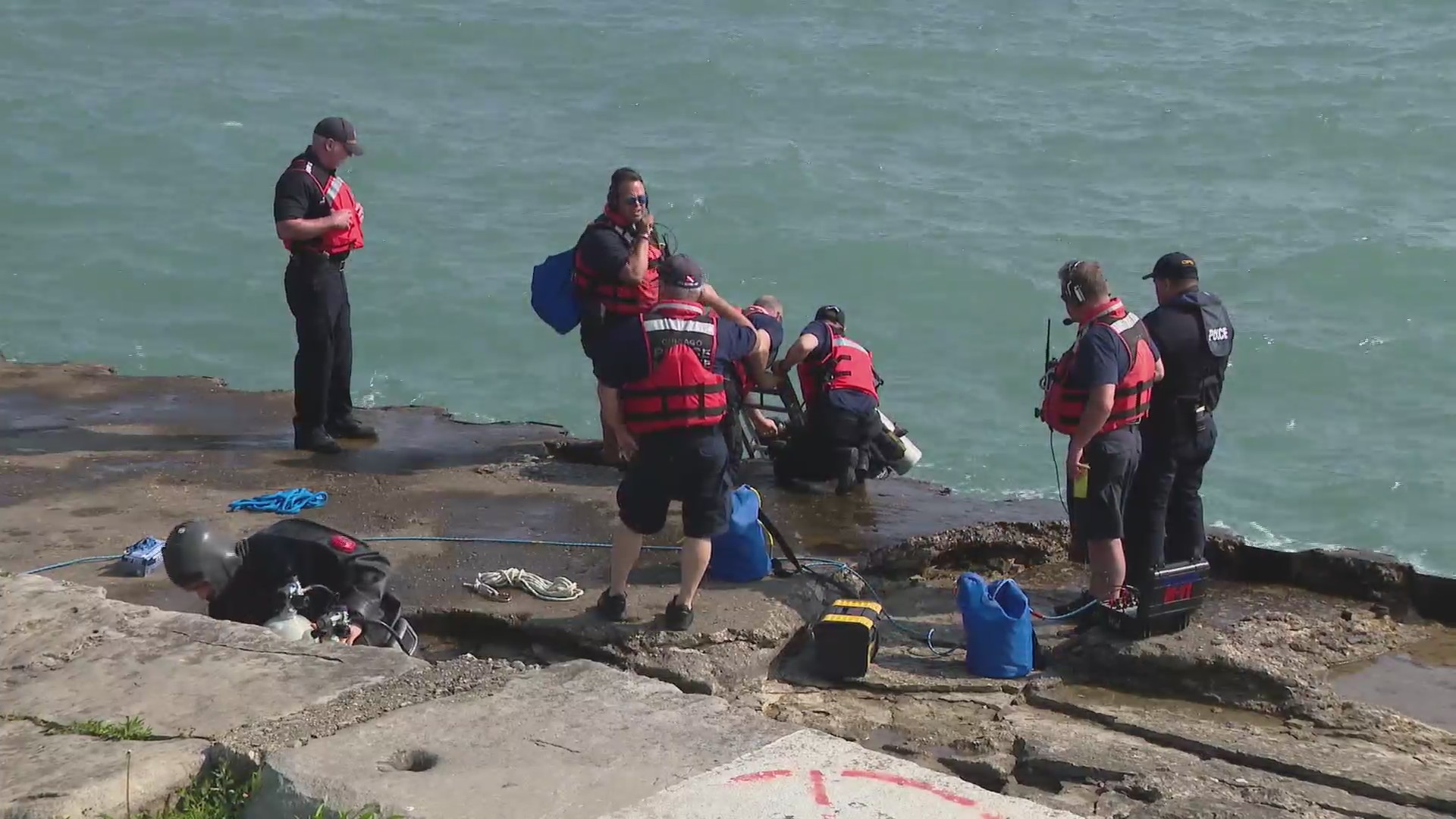 Body recovered from Lake Michigan near where 19-year-old woman went ...