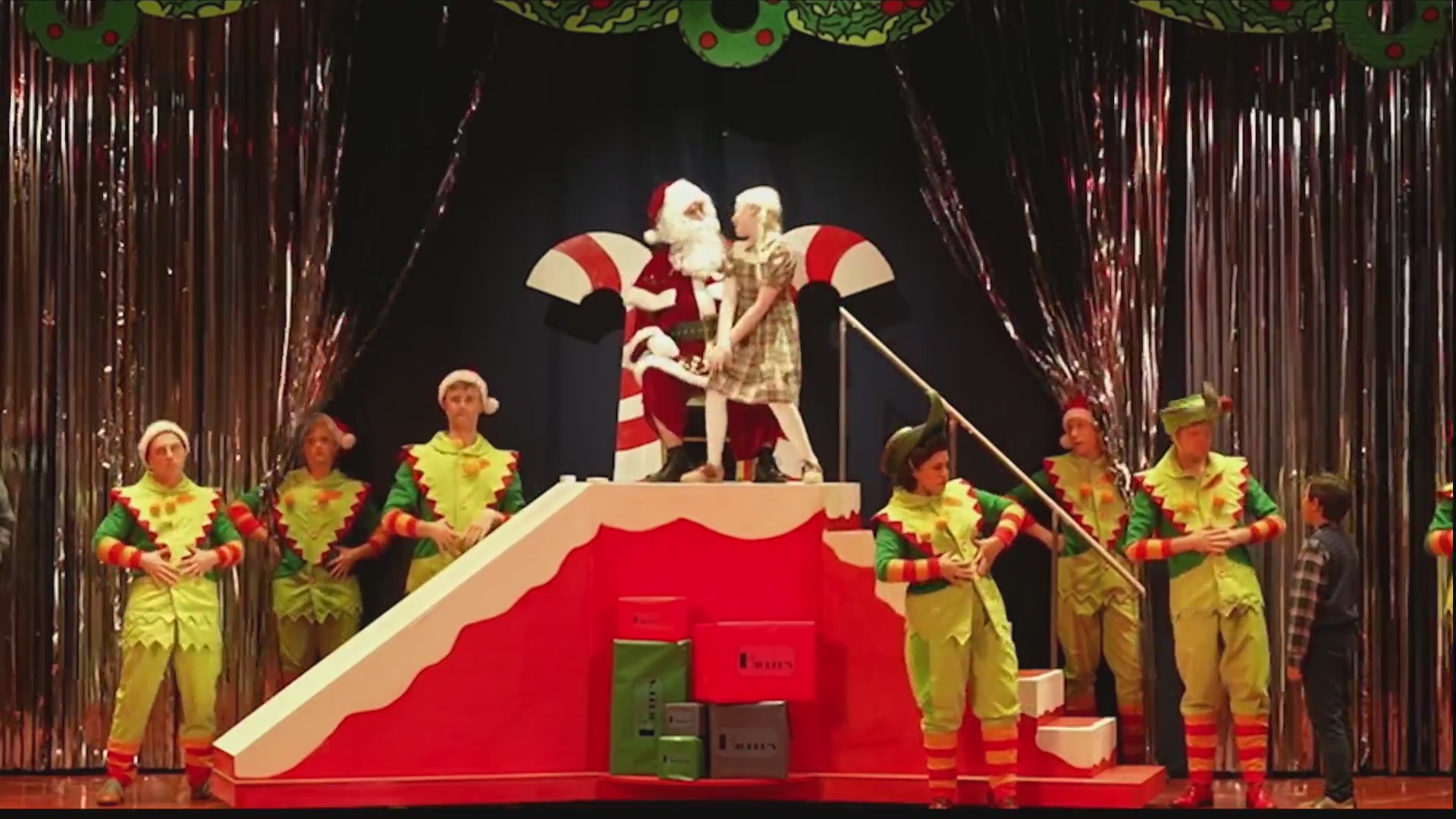 “A Christmas Story the Musical” brings legendary movie to the stage ...