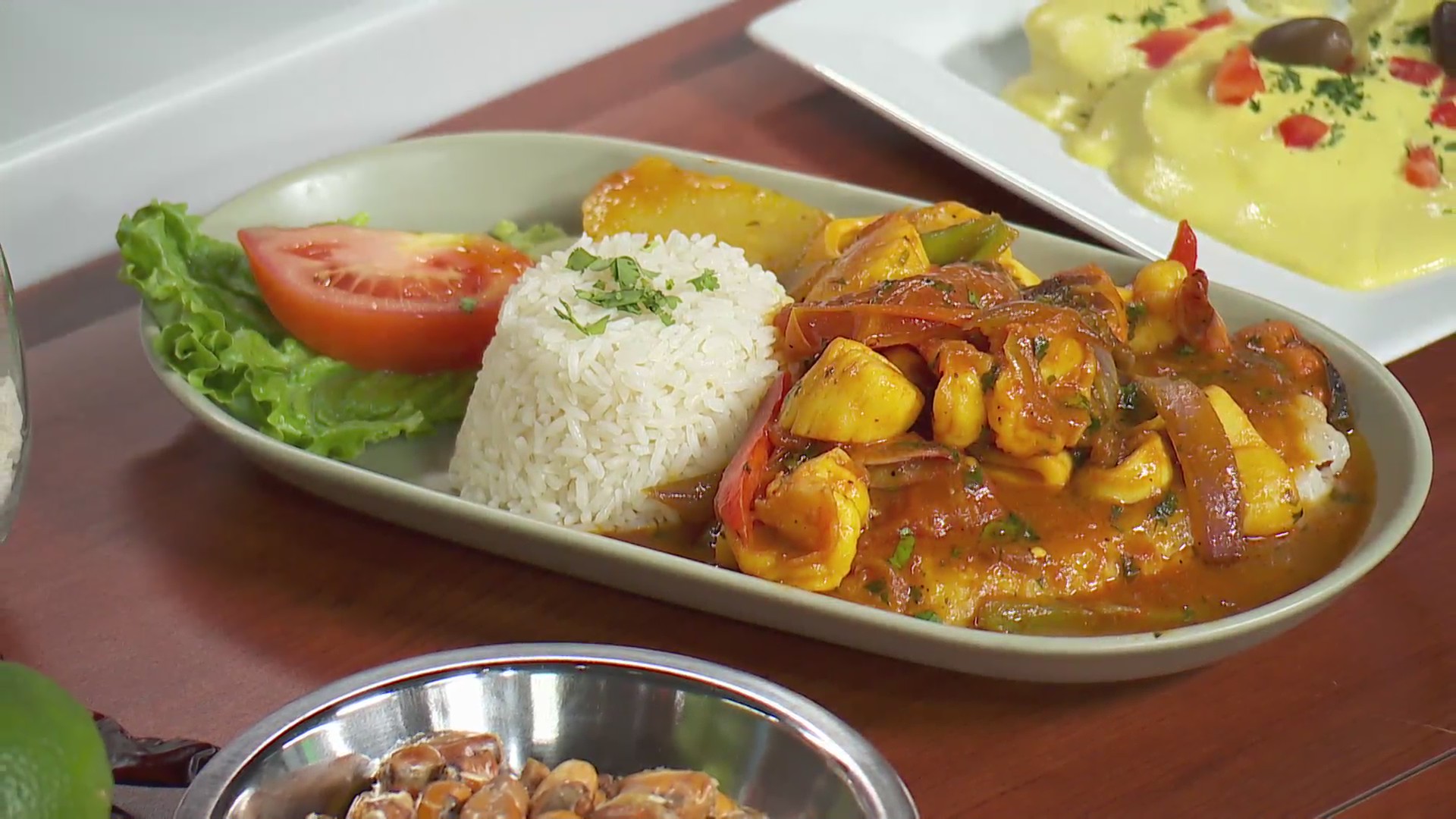 Lunchbreak: Pescado A La Macho – WGN-TV