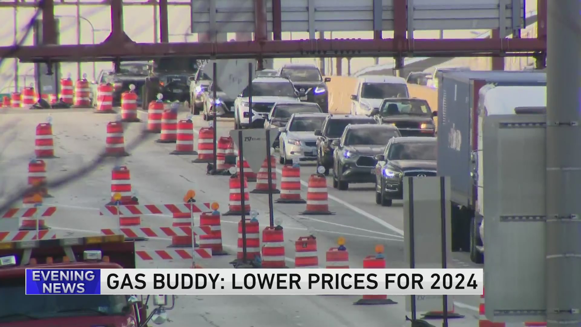 Gas prices due to drop in 2024, as EVs plug into cleaner energy – WGN-TV