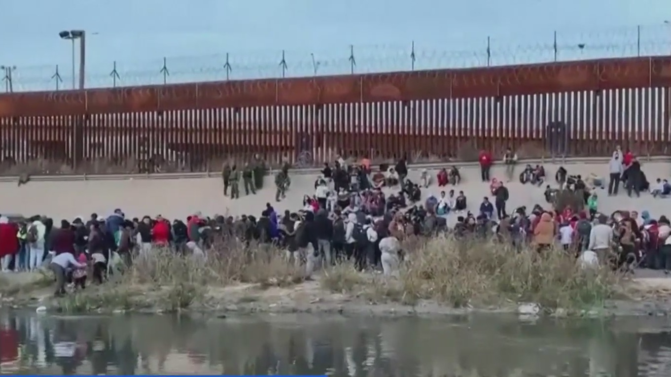 The human impact of keeping COVID-19 border policy in place | Rush Hour ...