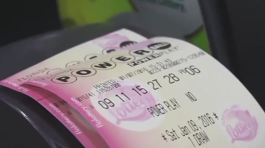 Powerball jackpot surpasses $600 million after weekend drawing – PIX11