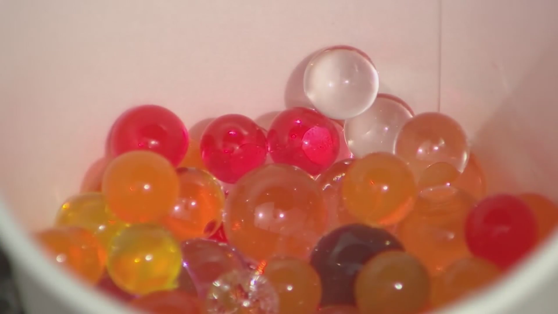 Colorado representative sponsors water bead ban – FOX31 Denver