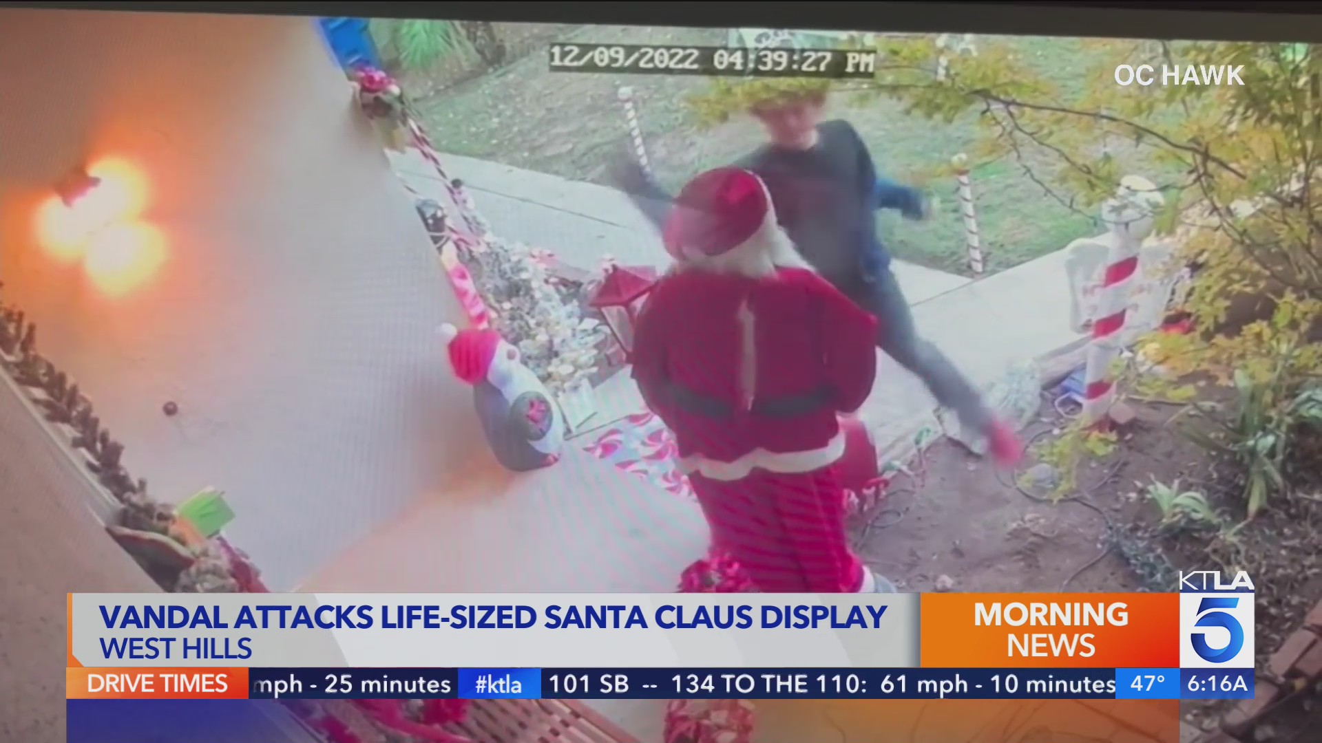 West Hills vandal knocks head off Santa display – KTLA