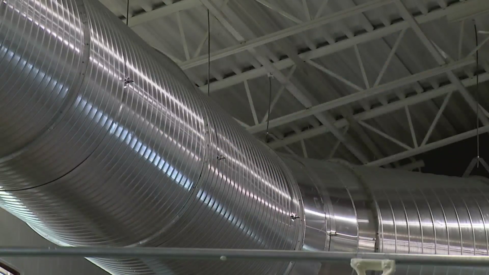 Aurora public pool had ductwork collapse in 2022 – FOX31 Denver