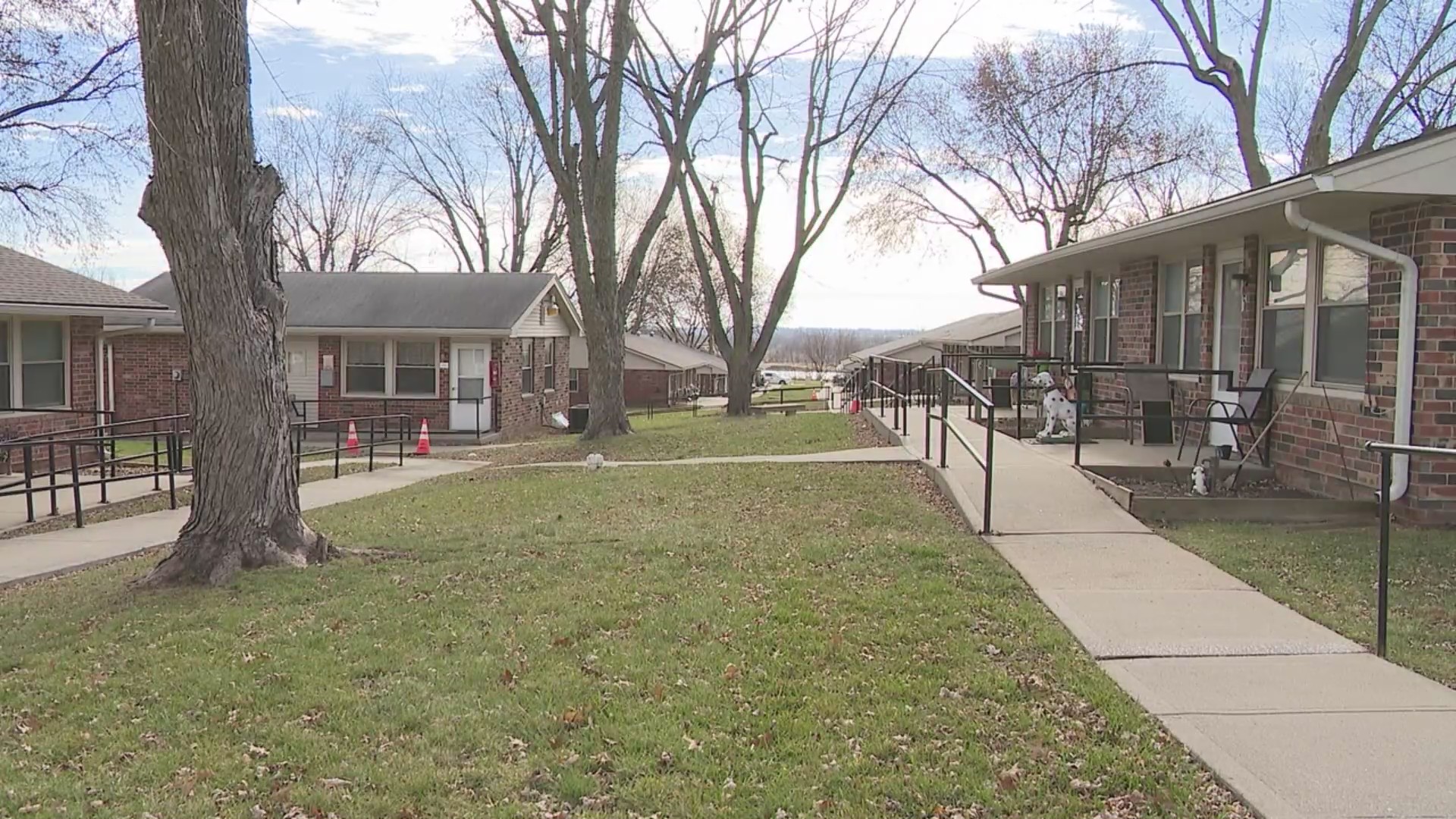 Tenants face new problem at Missouri senior living complex following ...