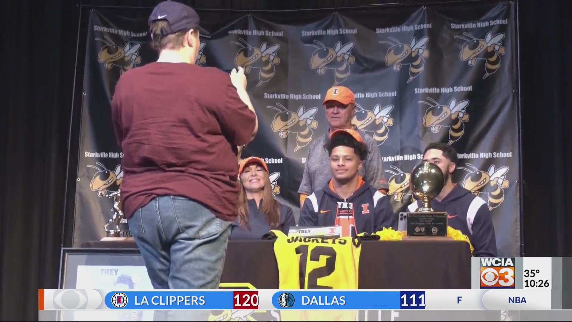 AJ Dennis, Trey Petty headline Illinois football Class of 2024 signing ...