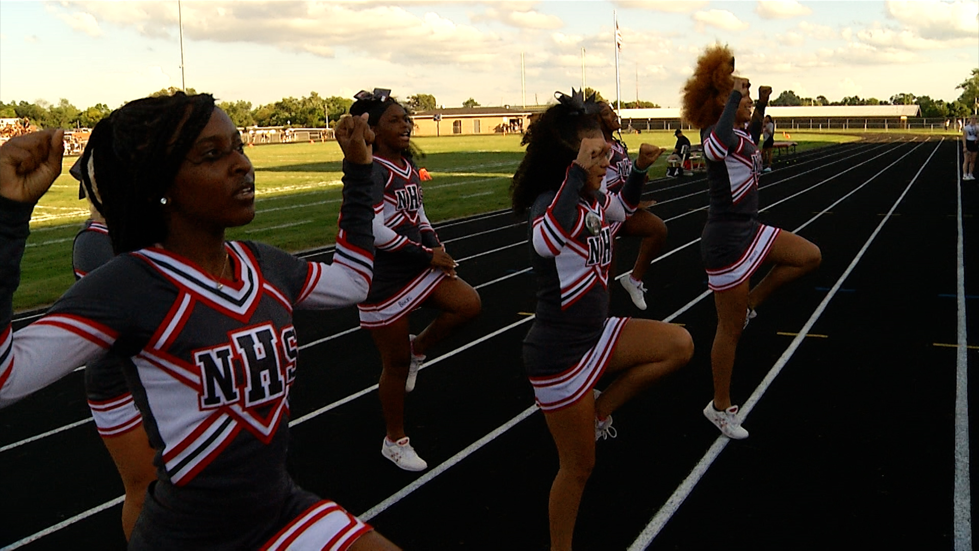 Northridge cheerleaders of the week – WDTN.com