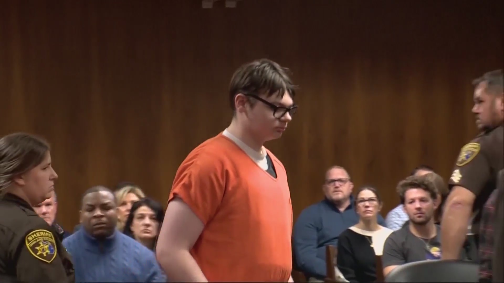 Michigan teen gets life in prison for Oxford High School attack – WGN-TV