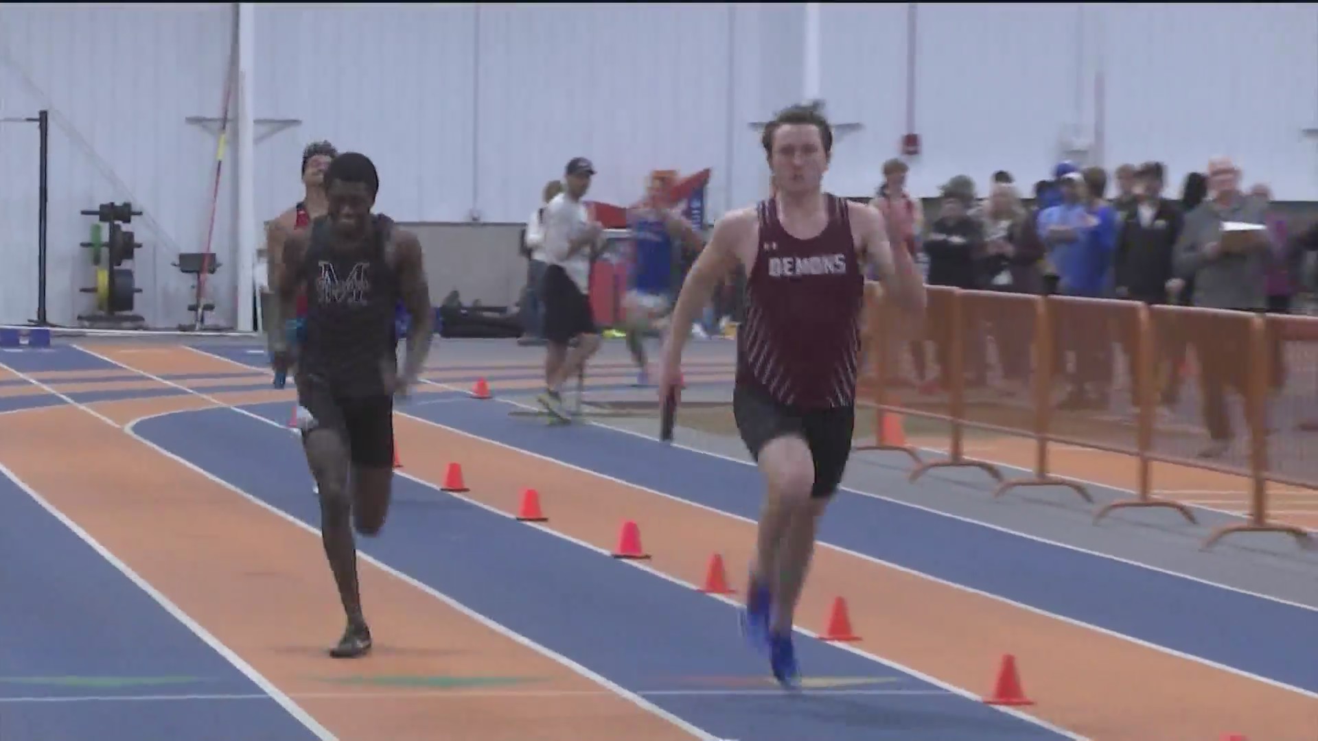 Track & Field: WDA Indoor Boys Meet Highlights – KX NEWS