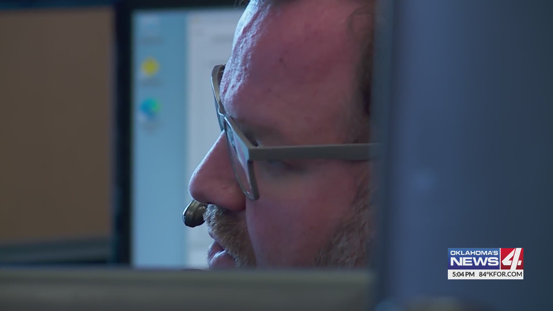 911 dispatch centers face critical staffing shortages – KFOR.com ...