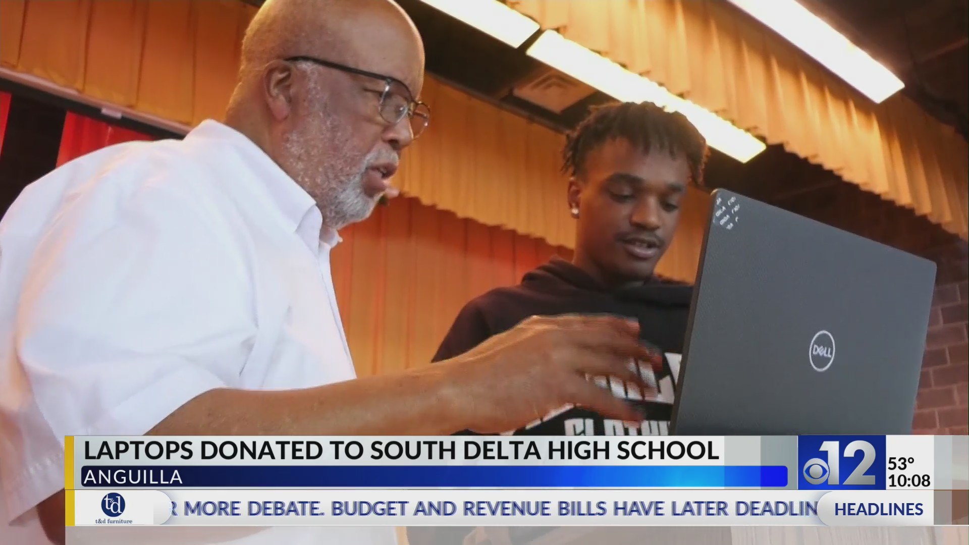 Laptops donated to South Delta High School – WJTV
