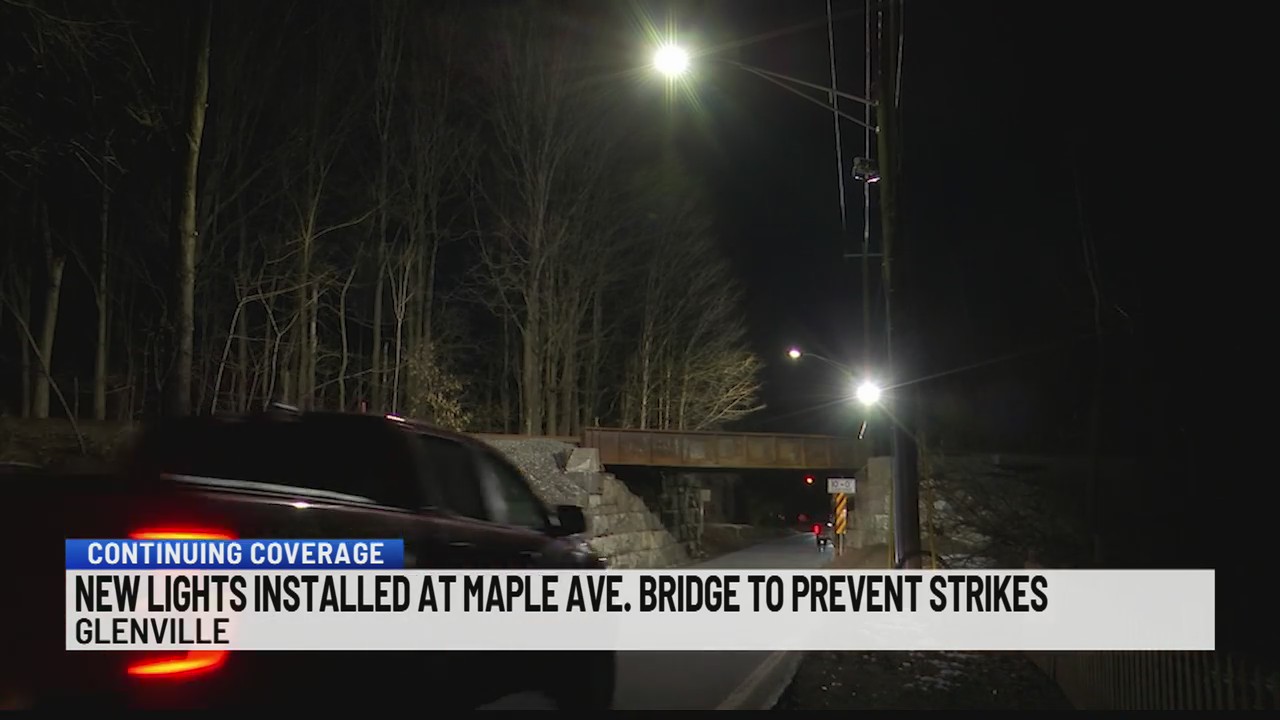 New lights installed at Maple Avenue Bridge to prevent strikes – NEWS10 ABC