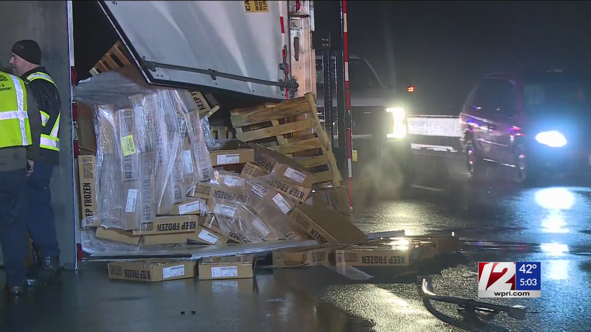 1 dead in tractor-trailer crash; I-95 North partially open – WPRI.com