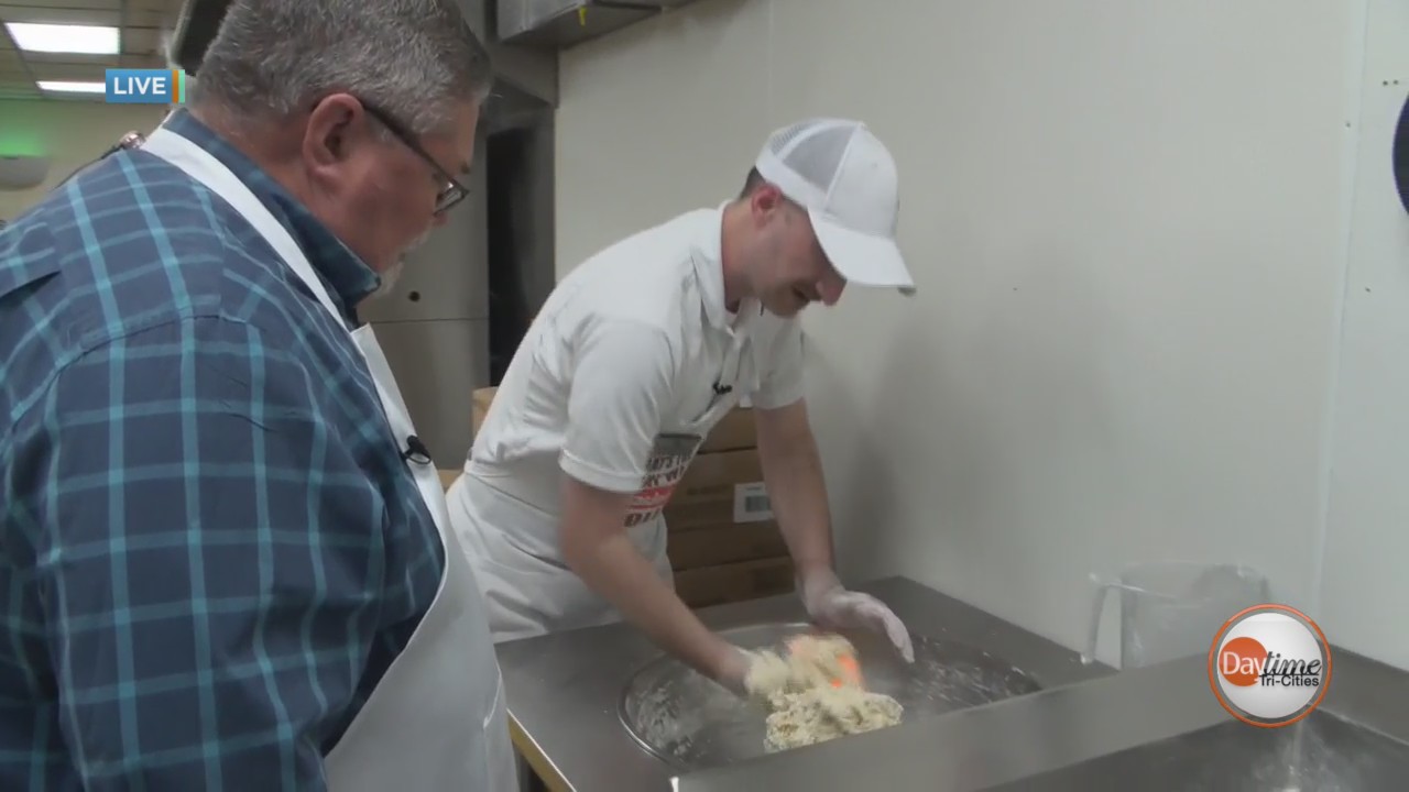 Daytime LIVE with a national Hardee’s biscuit making Champion-Part 2 ...