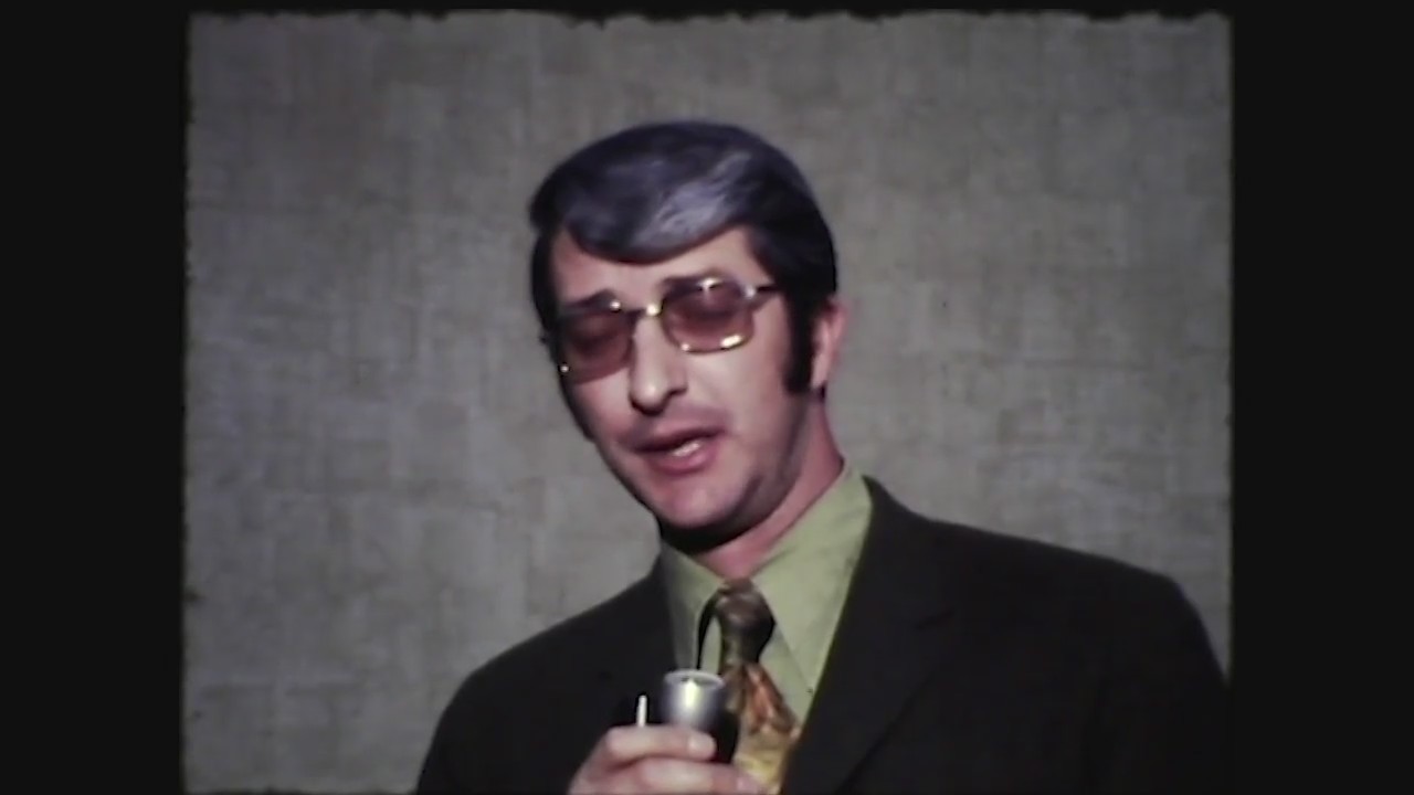 Former WKBN anchorman Tom Holden honored during the induction ceremony ...