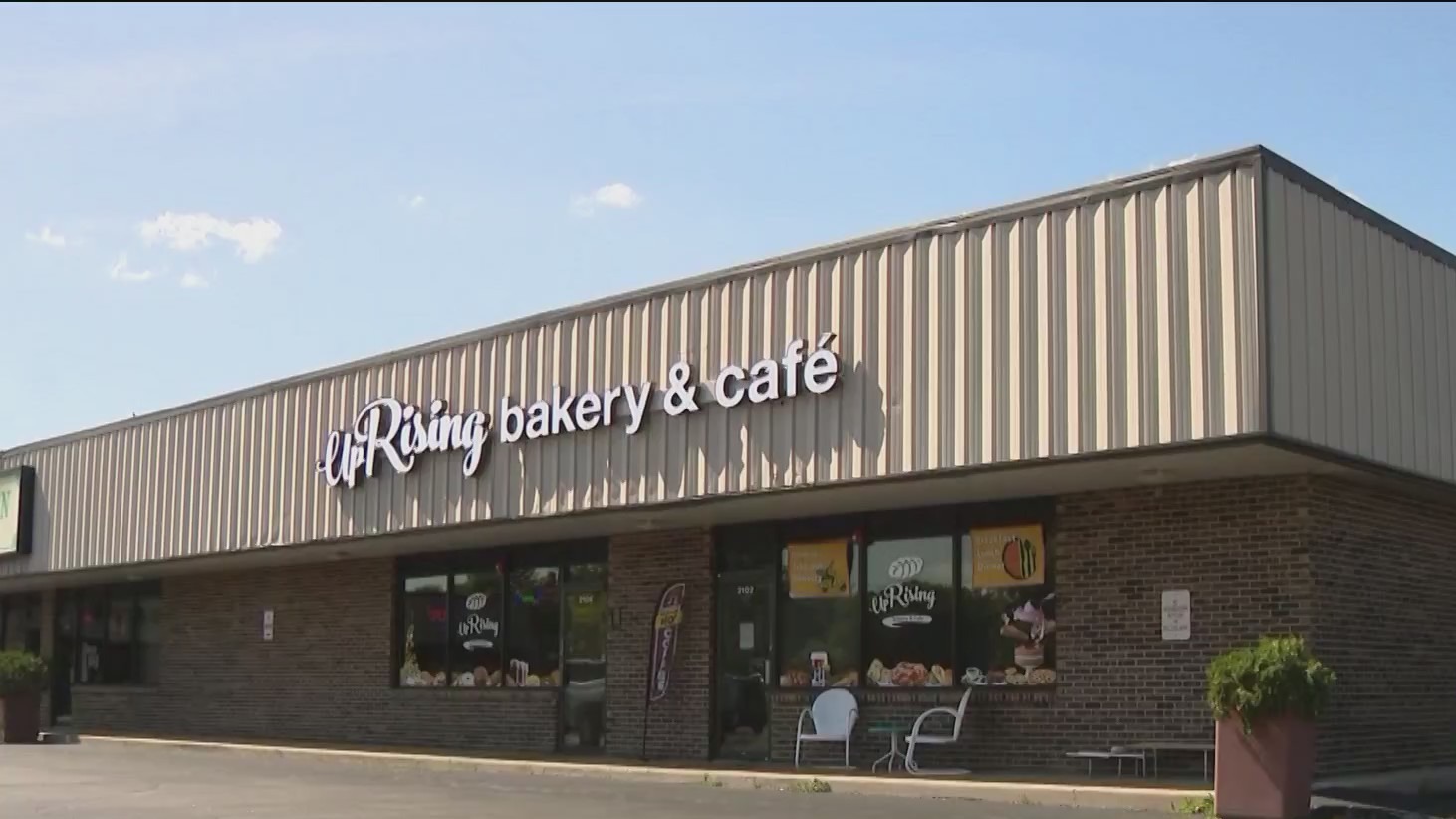 Uprising Bakery Café to remain open after planned drag show almost ...