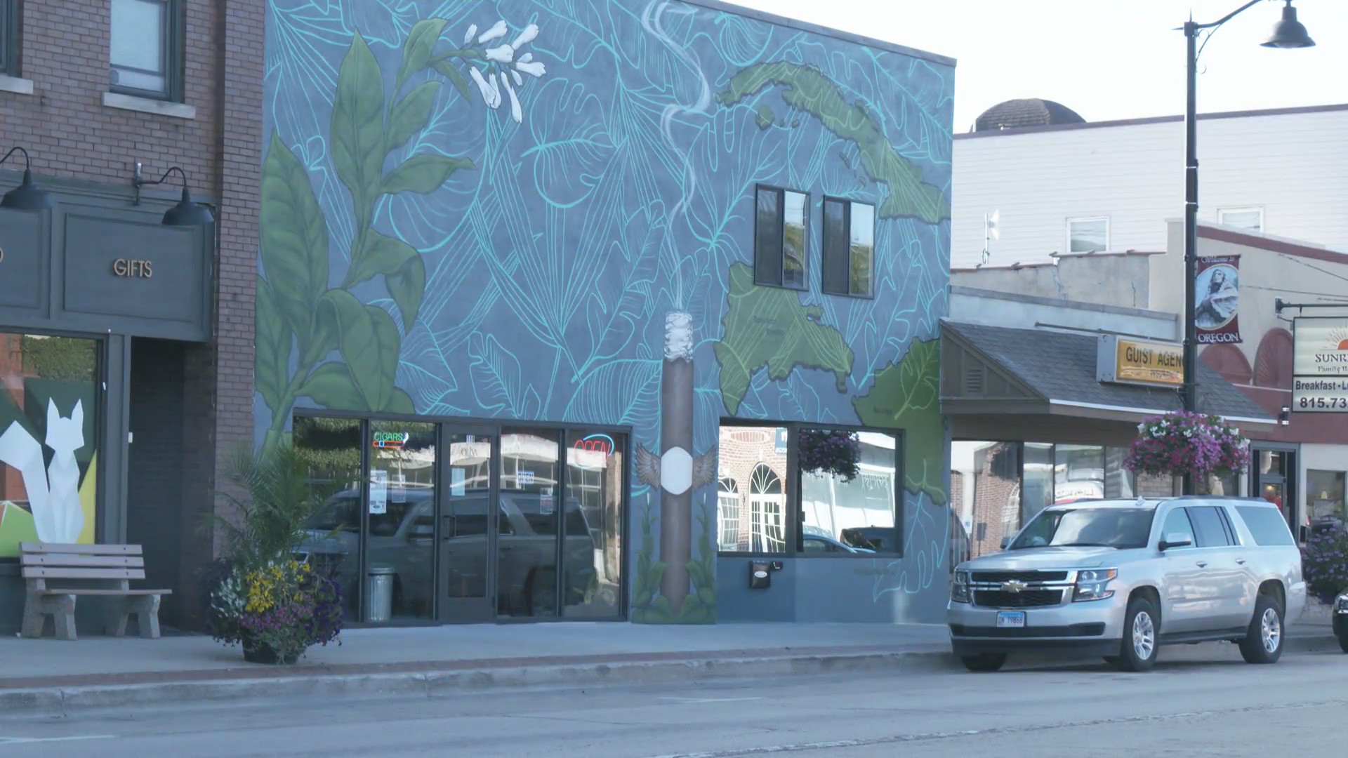 Oregon’s ‘Bad Ash’ mural sparks controversy – MyStateline | WTVO WQRF ...
