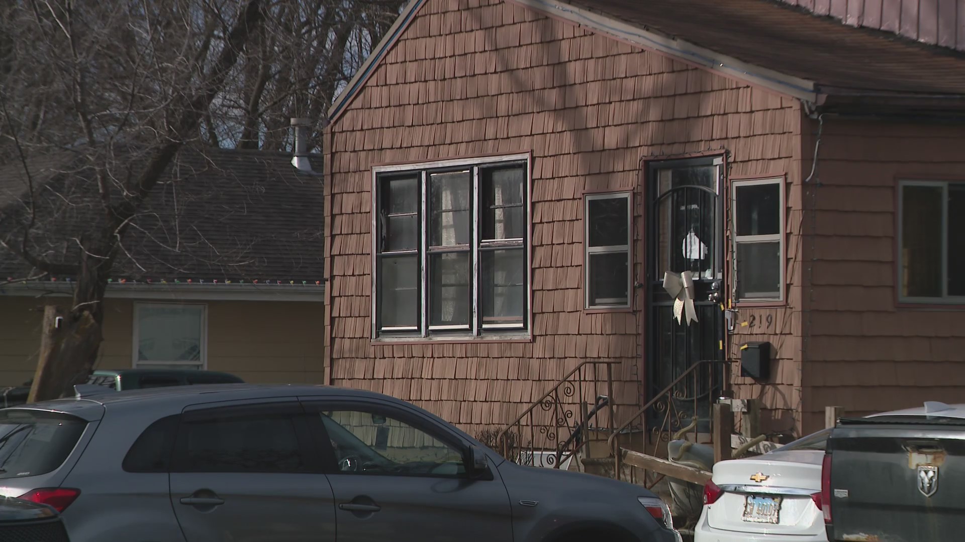 Man dead, another critical in Lockport Township shooting – WGN-TV