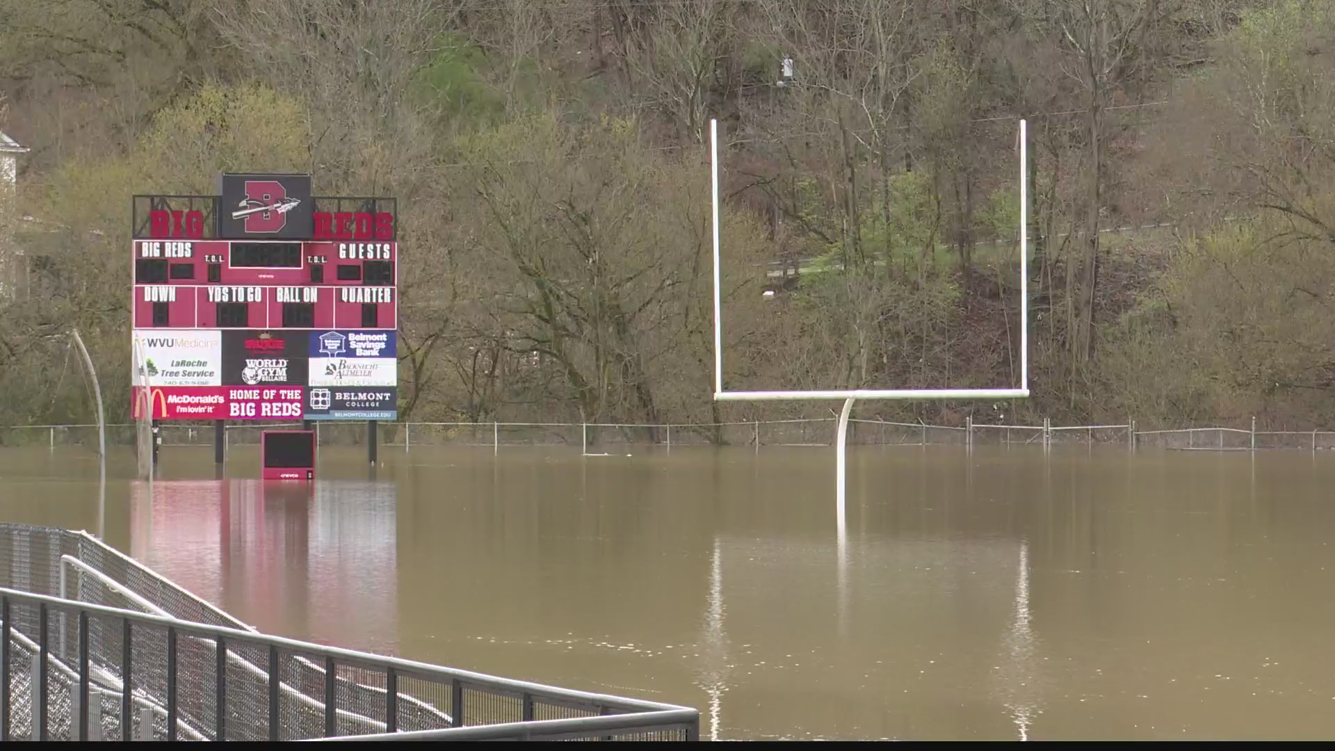 Bellaire High School football field, Nelson Field, flooded – WTRF