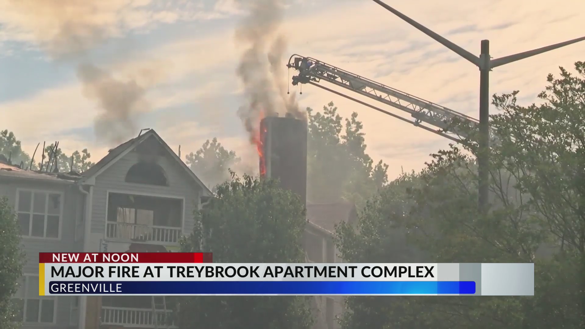 Greenville firefighters battling large fire at apartment complex – WNCT