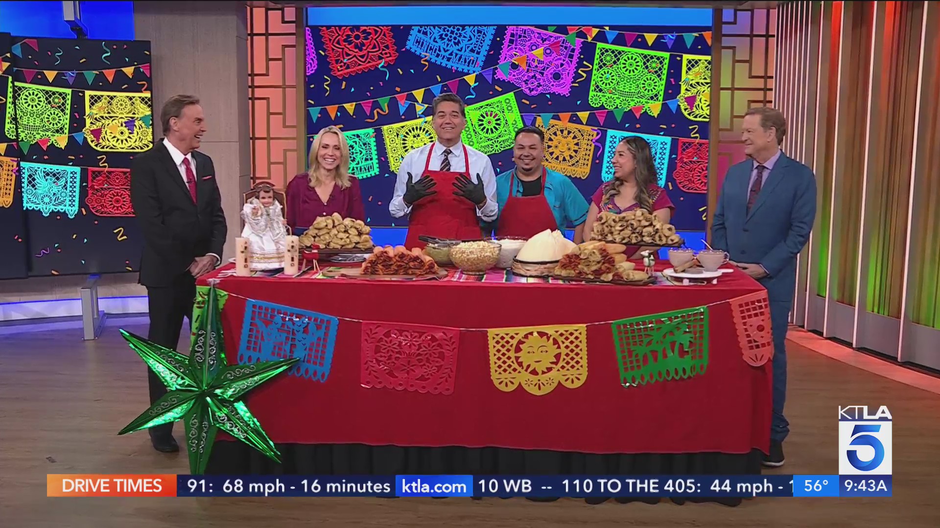 Yesenia and Romualdo Barrera of Tamales Express celebrate Día de la ...