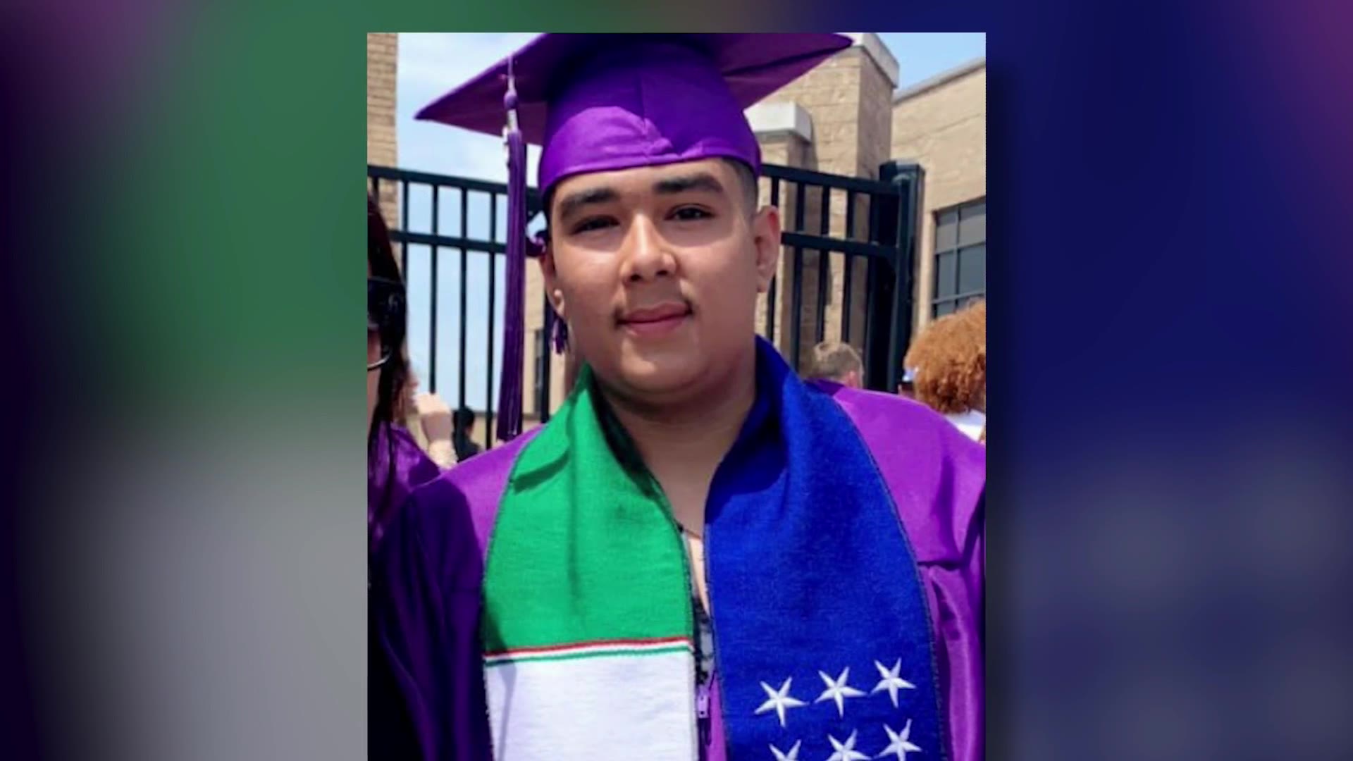 Neighbors recount Illinois shooting that killed 18-year-old man – FOX 2