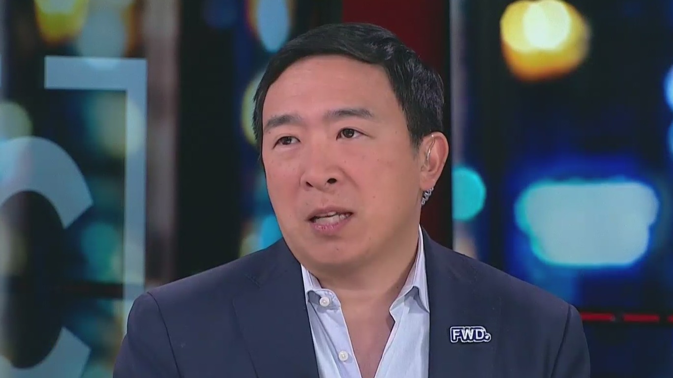 Yang: Presidential candidates have to navigate ‘balancing act’ | CUOMO ...