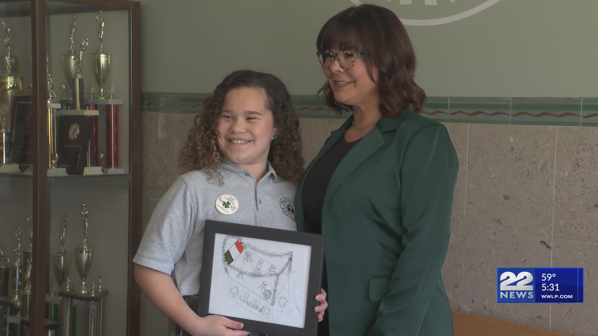 5th grade student wins Holyoke’s Grand Colleen float design contest – WWLP