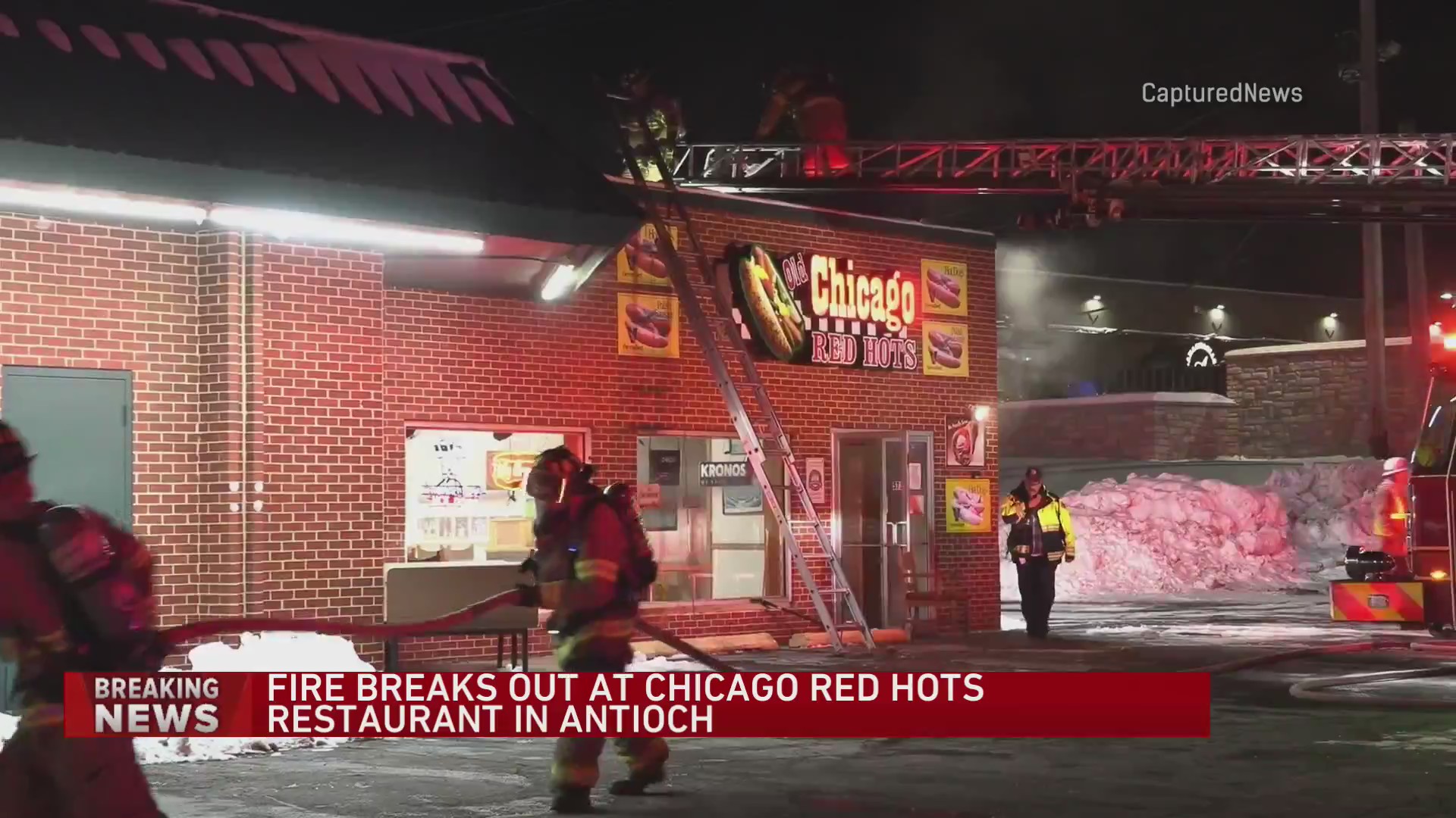Crews battle fire at Old Chicago Red Hots restaurant in Antioch – WGN-TV