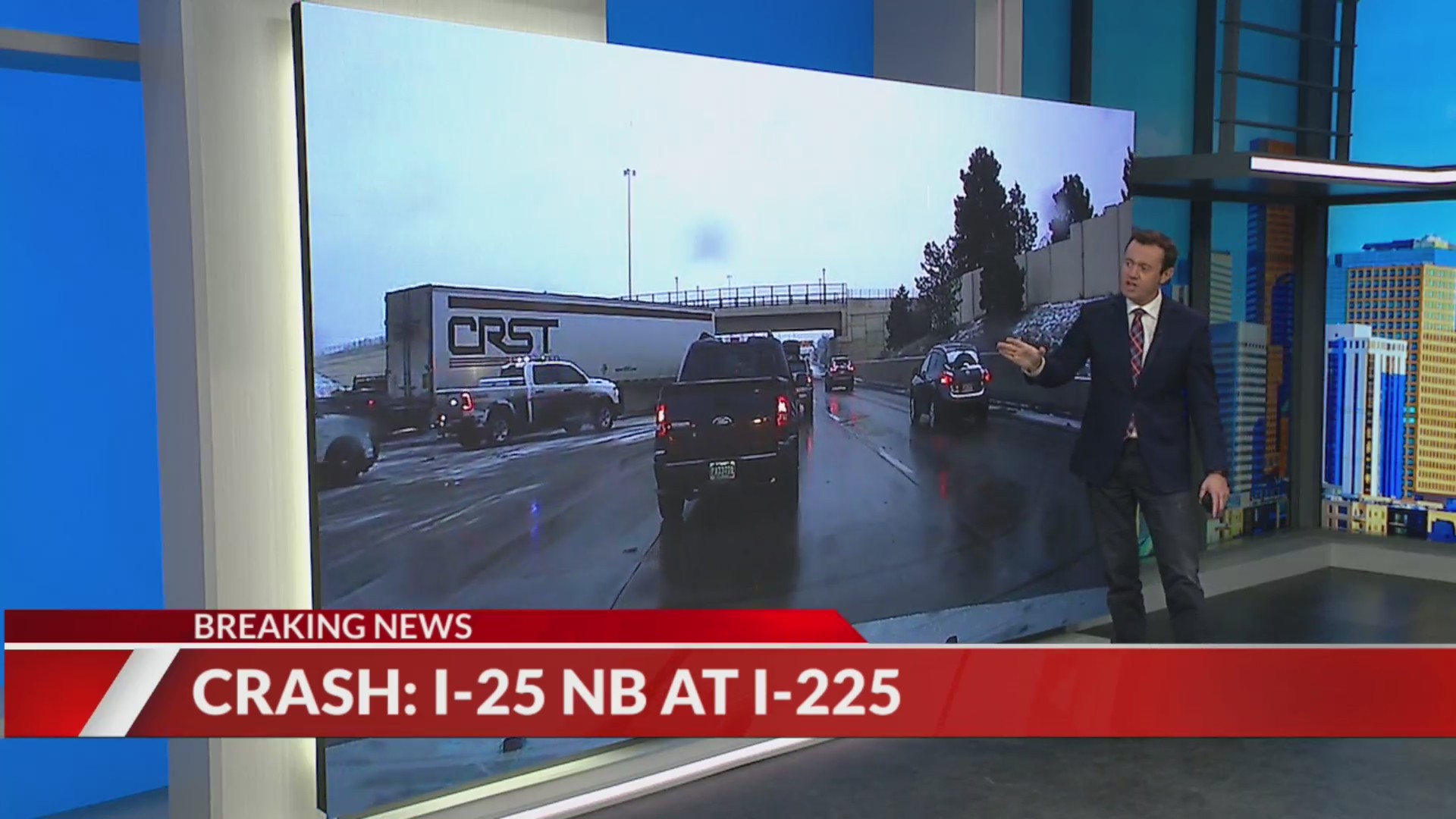 Crash on I-25 NB at I-225 – FOX31 Denver