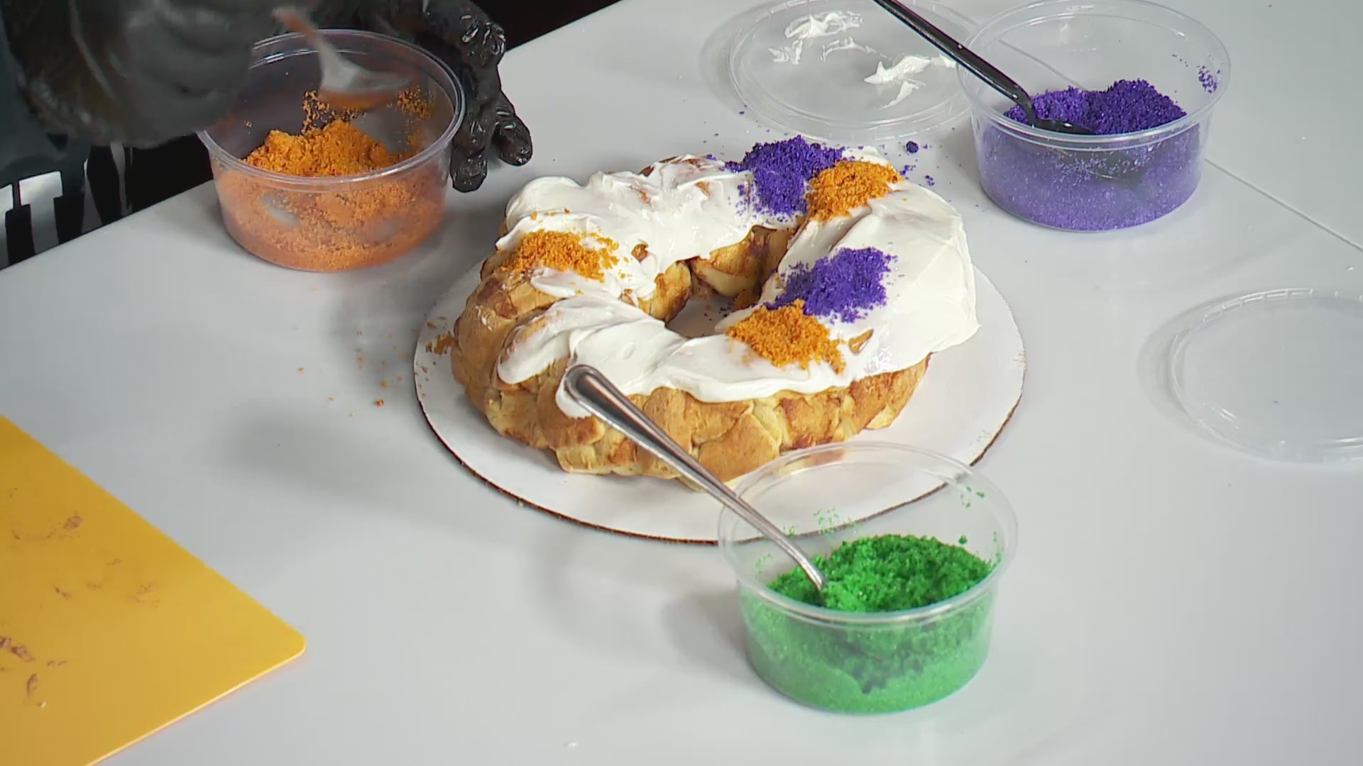Midday Fix: DIY King Cake Kits for Mardi Gras – WGN-TV