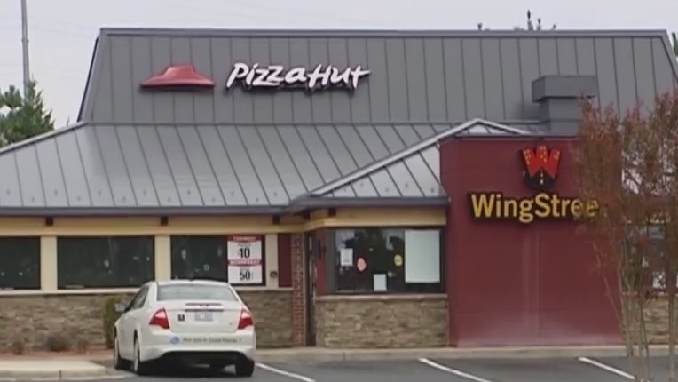 Breakup before V-Day with Pizza Hut’s ‘goodbye pie’ – PIX11