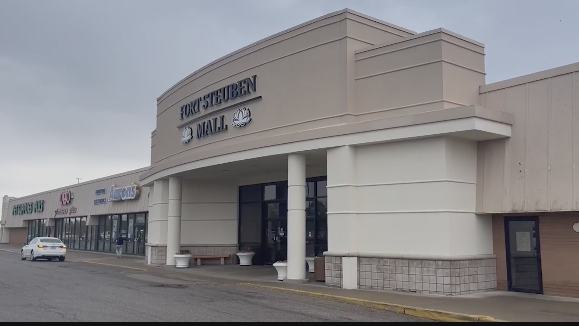 Fort Steuben Mall – WTRF