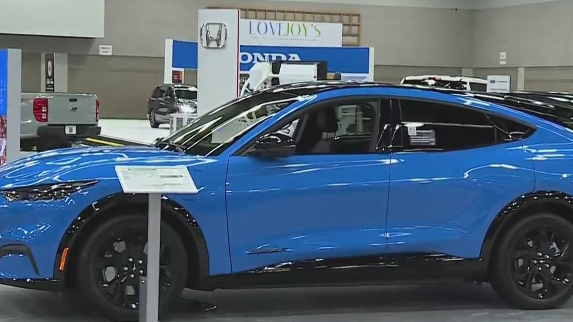 Rev your engines! PNW’s largest auto show underway – KOIN.com