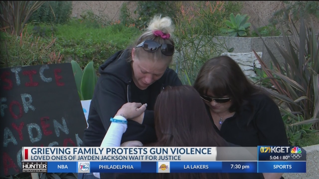 Grieving family protests gun violence outside of court – KGET 17