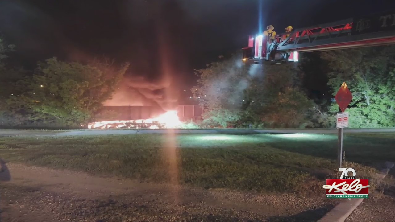 Railroad bridge catches on fire overnight – KELOLAND.com