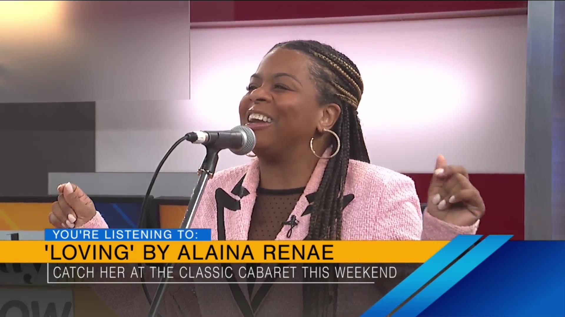 Indy singer Alaina Renae performs ahead of The Classic Caberet – Fox 59