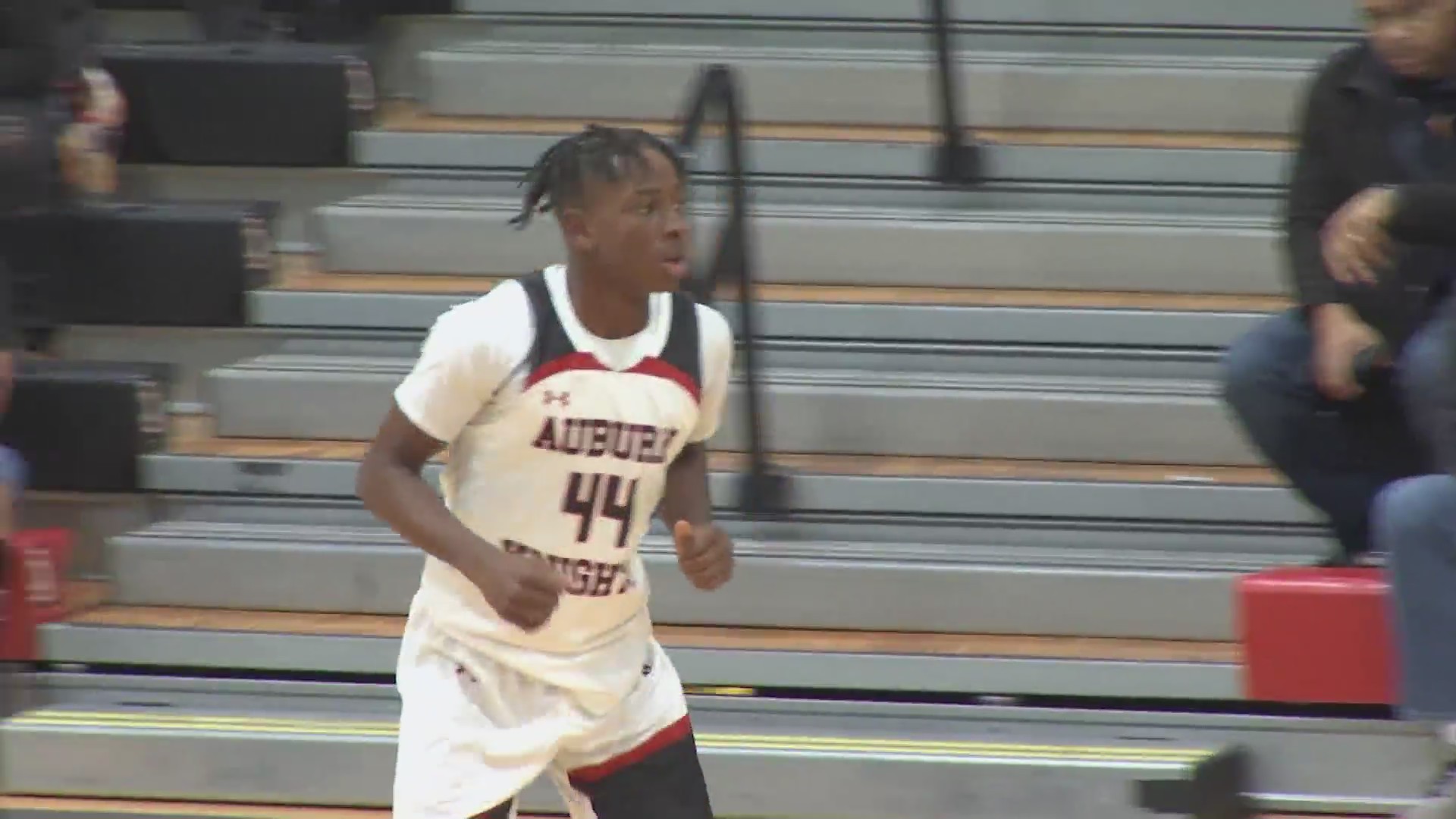 Amir Danforth scores 18 in his varsity debut, Auburn defeats Tennessee ...