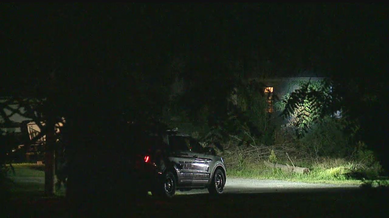 Police working standoff scene in Bolindale neighborhood – WKBN.com