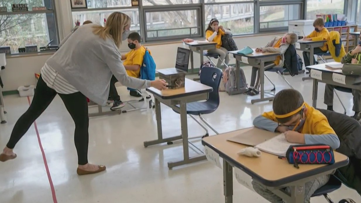 Teachers analyze education backlash amid district curriculum changes ...