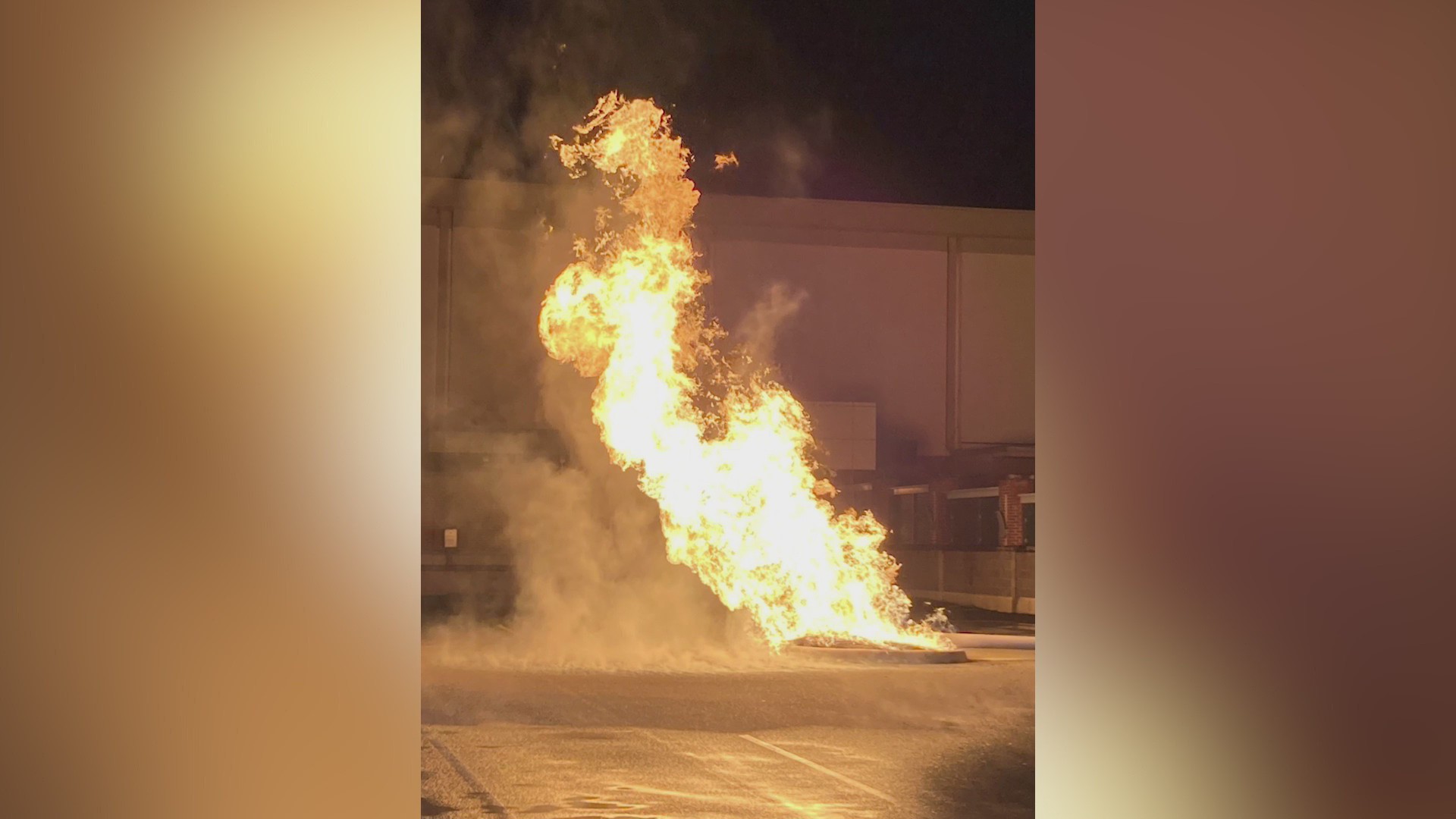 Crews respond to fire in Town Center in Virginia Beach Saturday night ...