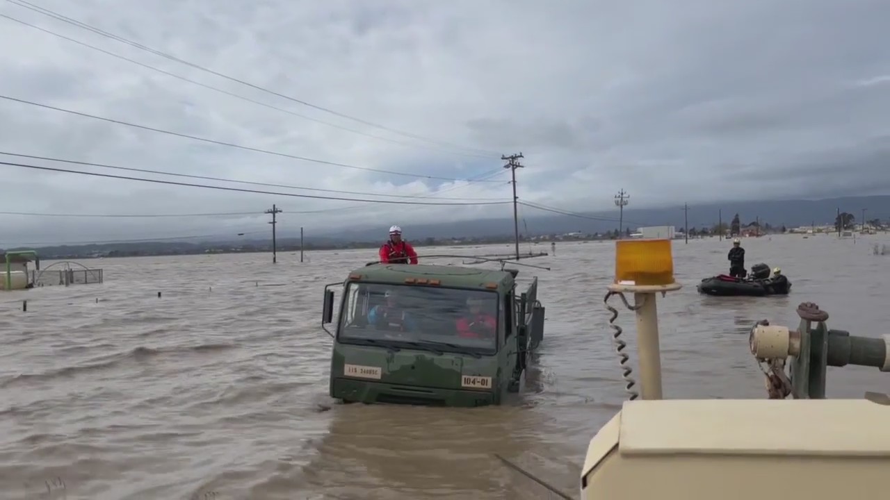 Marin County fire crews send team across CA for high-flood waters ...