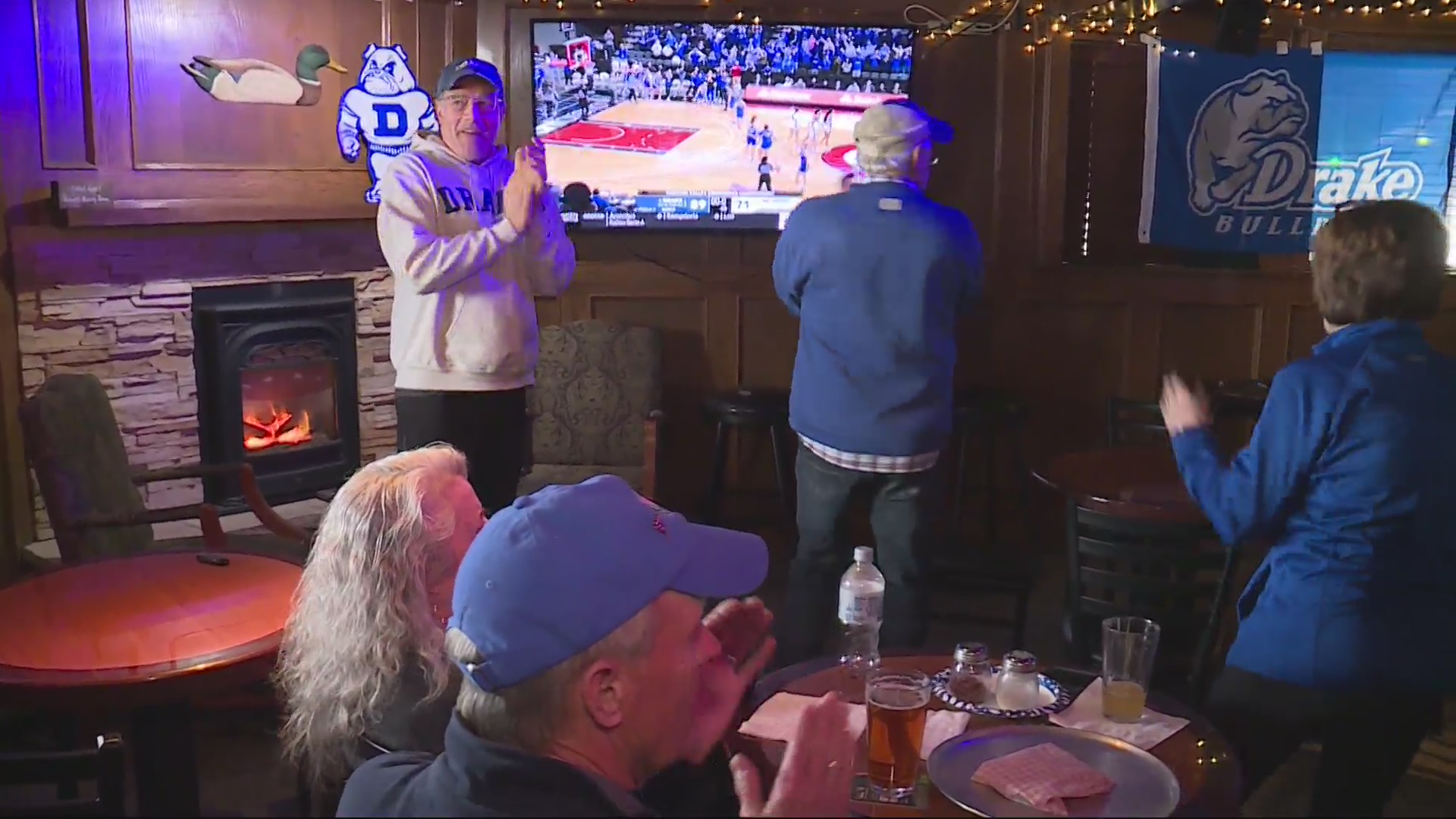 Drake fans celebrate men’s, women’s MVC tourney titles – who13.com