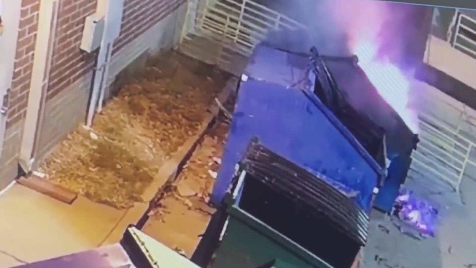 Caught on camera: Man suspected in 11 dumpster fires – FOX31 Denver