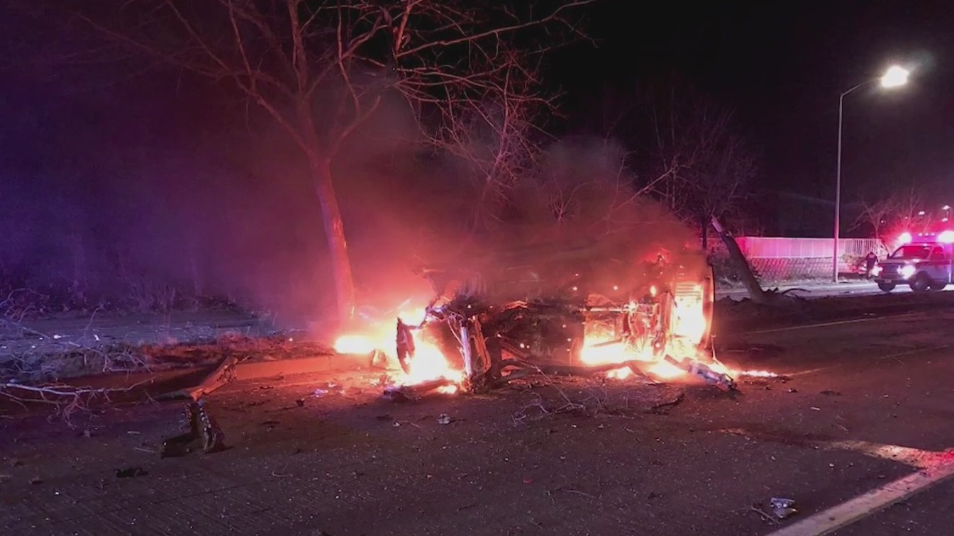 Driver in fiery speed racing crash dies at hospital – KOIN.com