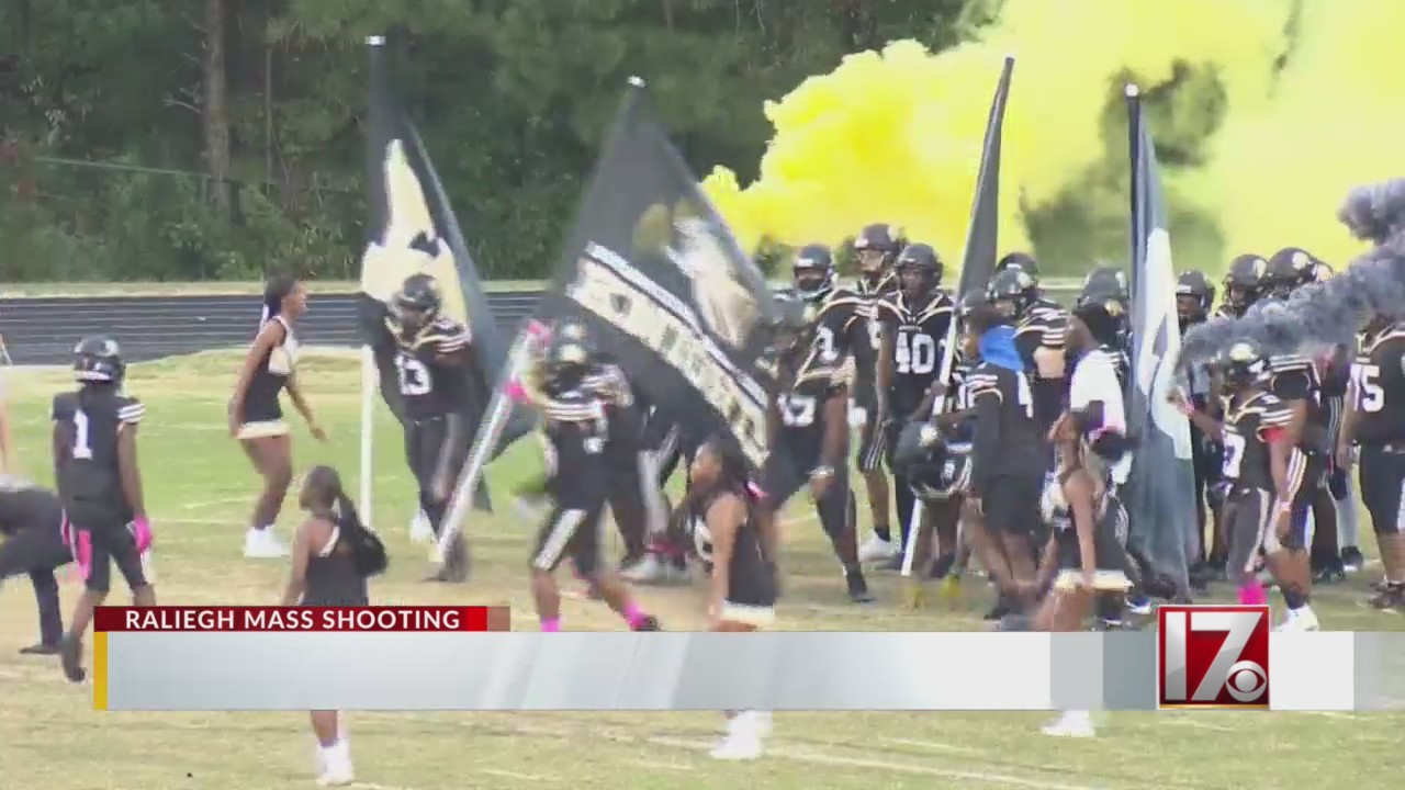 Knightdale High School holds homecoming game after student death in Raleigh mass shooting ...