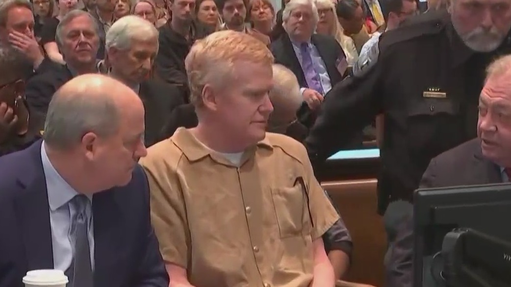 Could exhumed body implicate Murdaugh’s son? | CUOMO – NewsNation