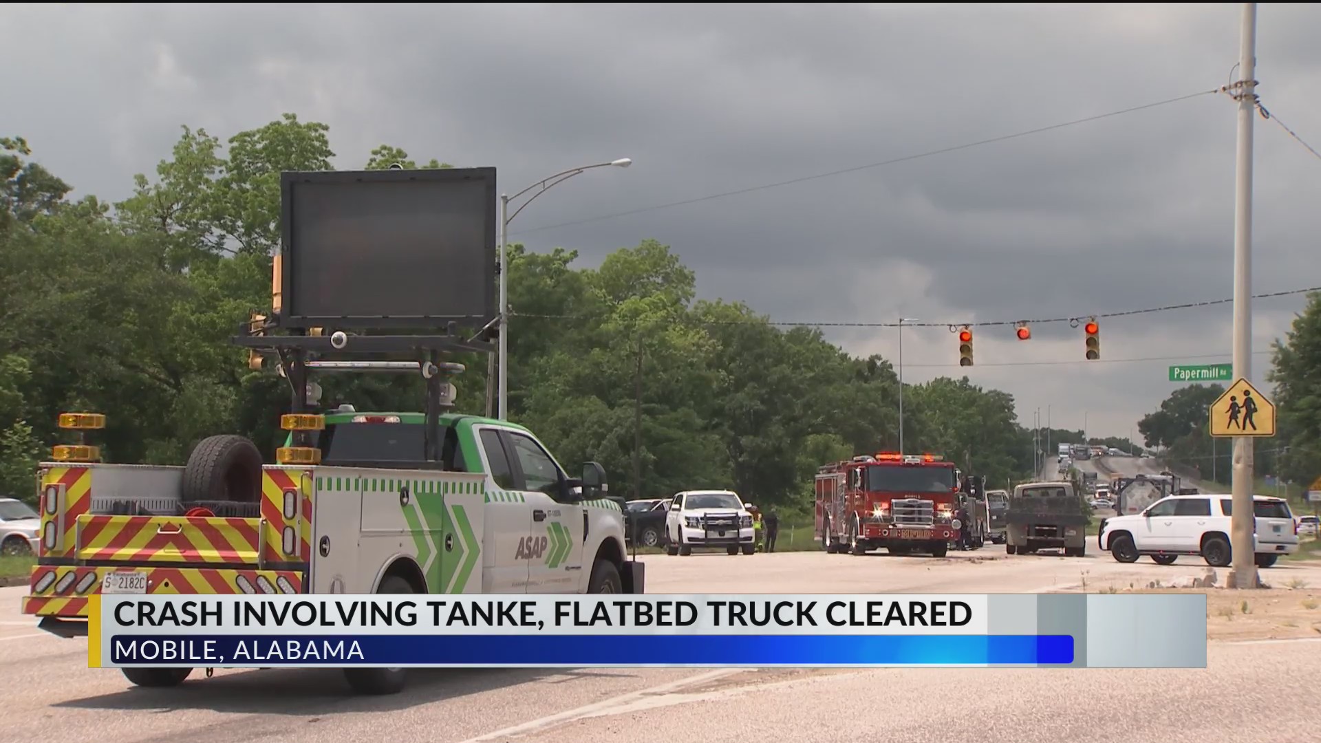 1 person trapped in crash involving tanker truck: Mobile Fire Rescue ...