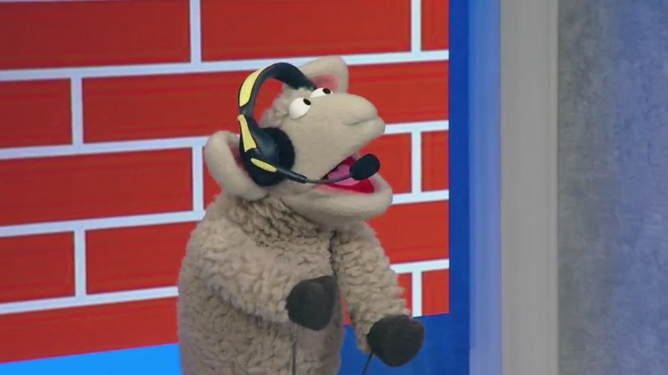 Barry the Sheep talks ‘Sesame Street The Musical’ – PIX11